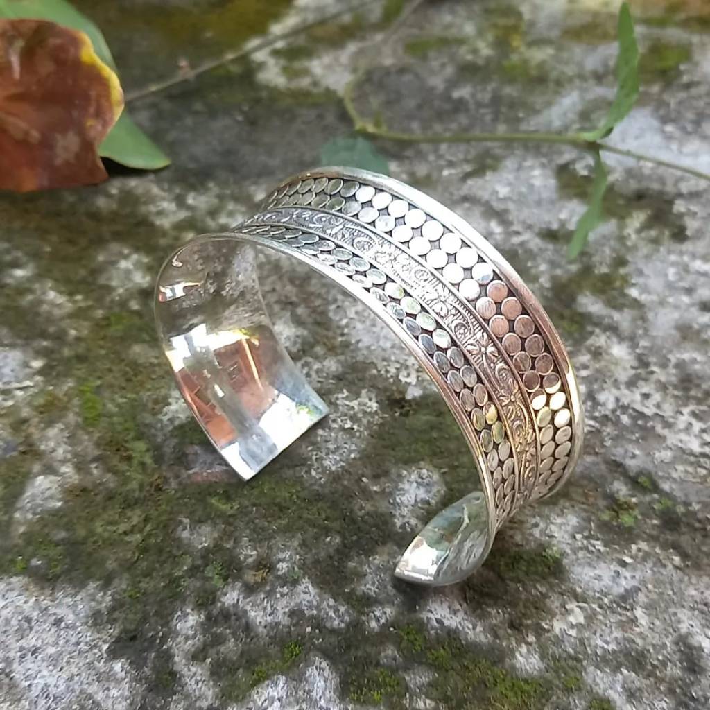 Catalog Bracelets – Bali Craft And Jewelry By PLM Import/Export